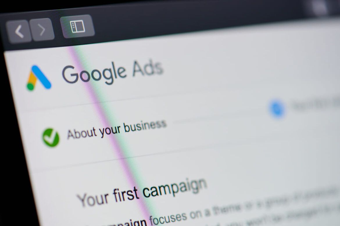 Google Ads testa variações em anúncios: impactos e reações - Hy!